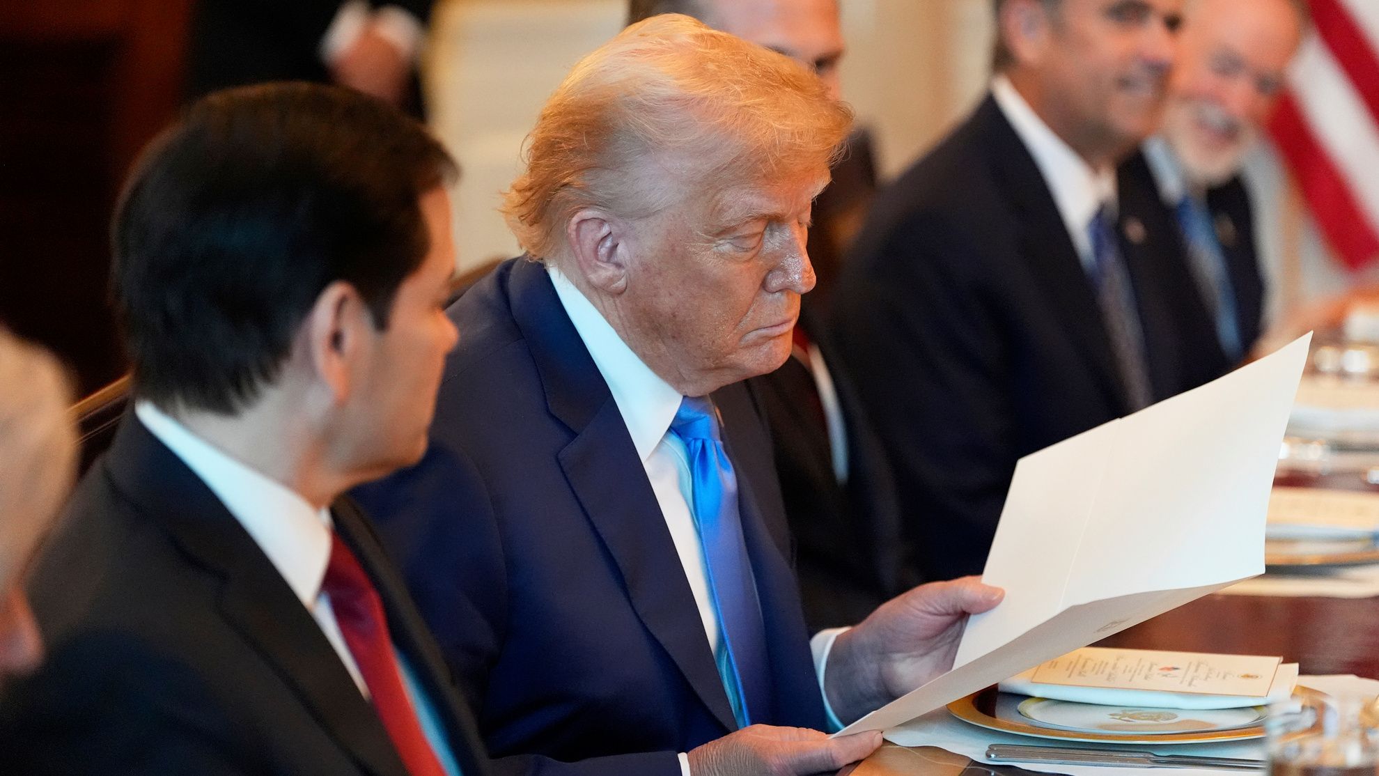 Težak udarac: Srbiji SAD uvode carine od 35 odsto | BizSrbija